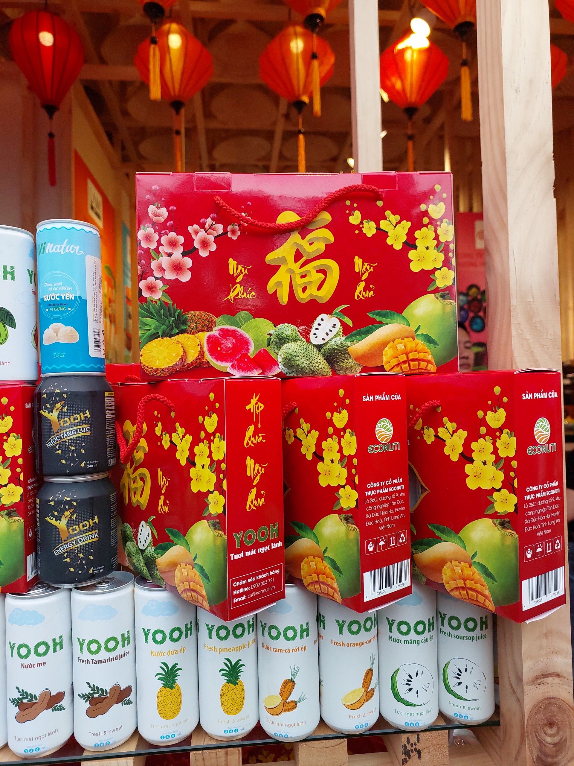 Hộp quà Tết nước ép trái cây YOOH ngũ phúc ngũ quả (5 lon/hộp) giá sỉ, giá bán buôn - Thị Trường Sỉ